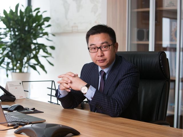 LONGi will give priority to strategic customers rather than make