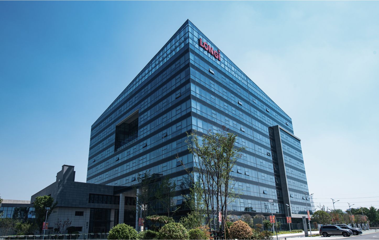 LONGi publishes 2024 Annual Report: BC Tech Deployment Accelerates ...